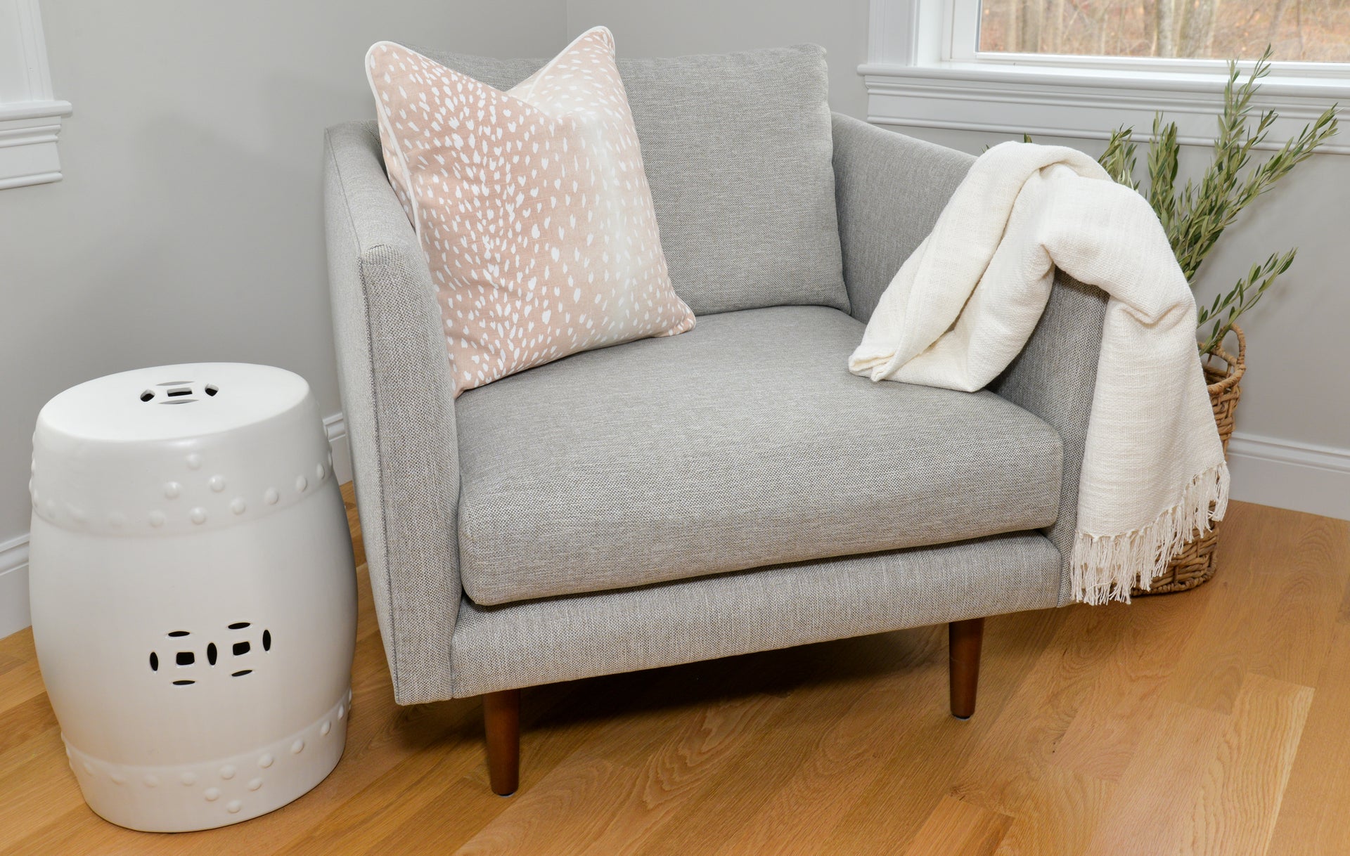 The Isabel Throw Pillow – Shop Chloe King